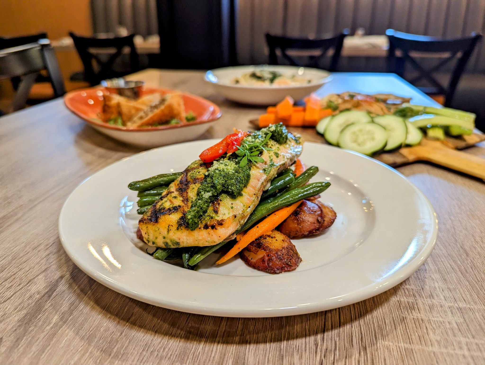 Castillo's Restaurant & Pizza Pub